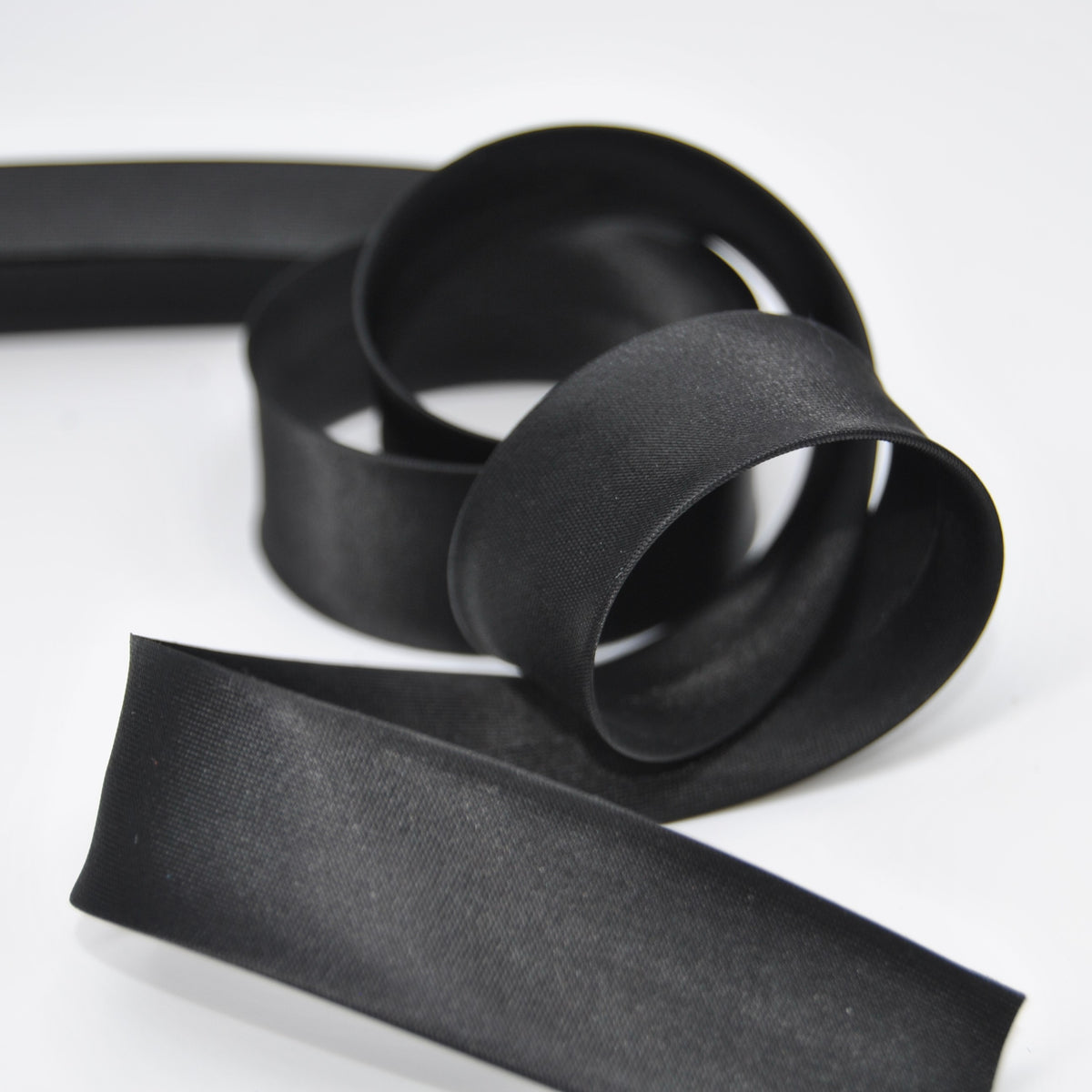 Bias Binding + Trim – Cloth Edit