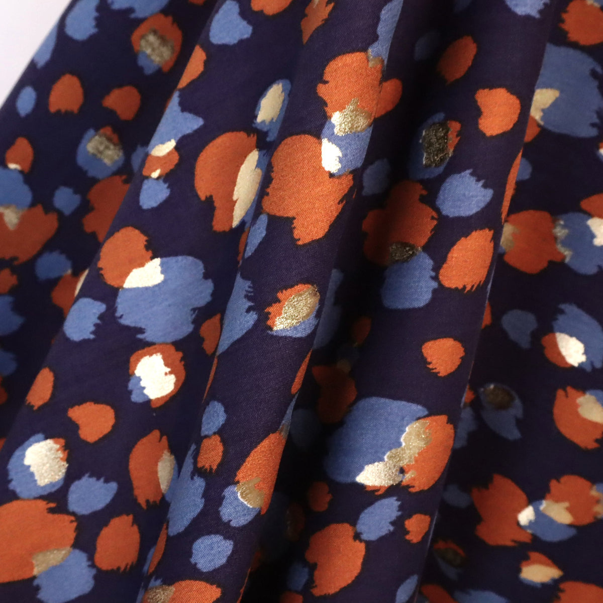 Last Pieces – Cloth Edit