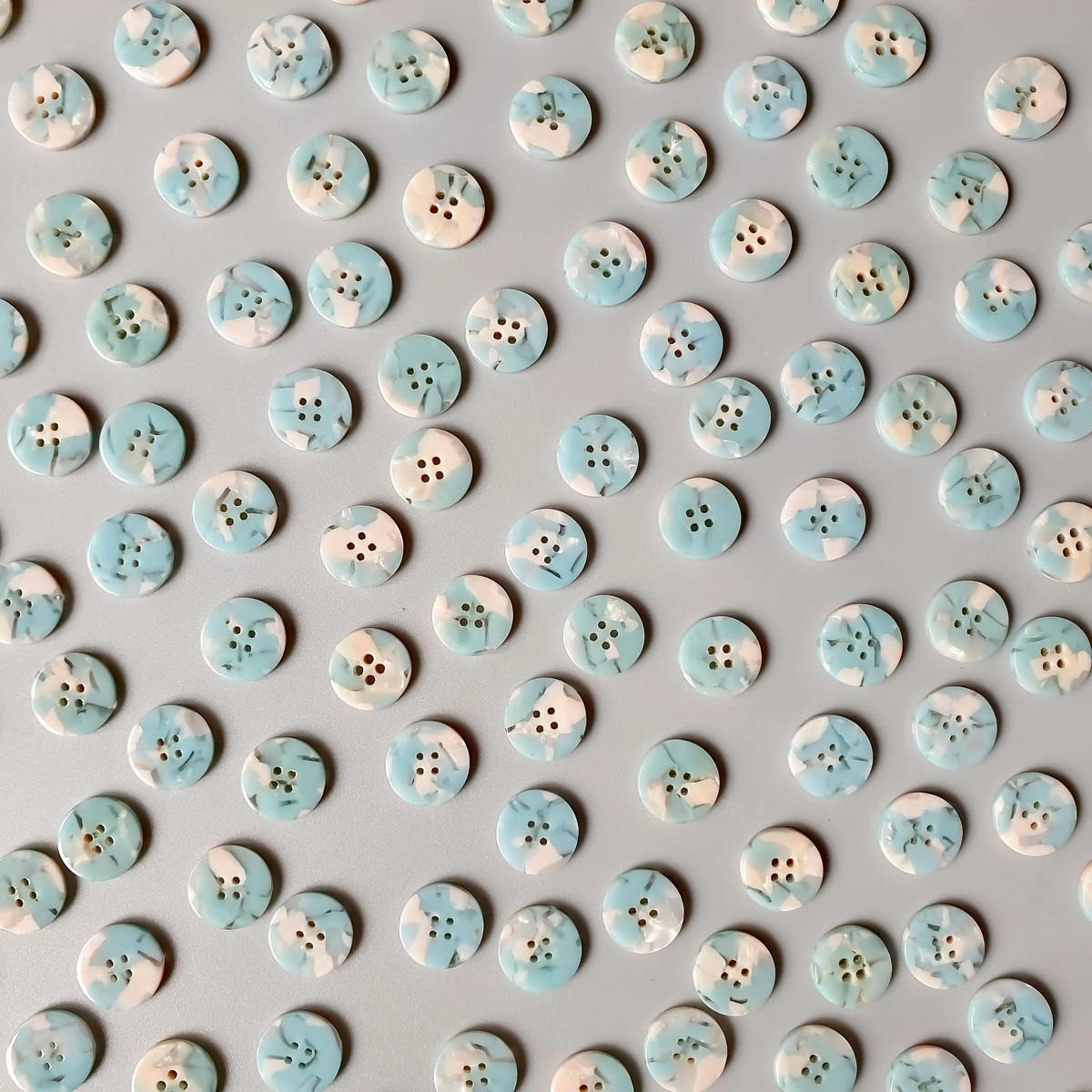 Pigeon Wishes Buttons | Bliss (Set of 15) - 15mm – Cloth Edit